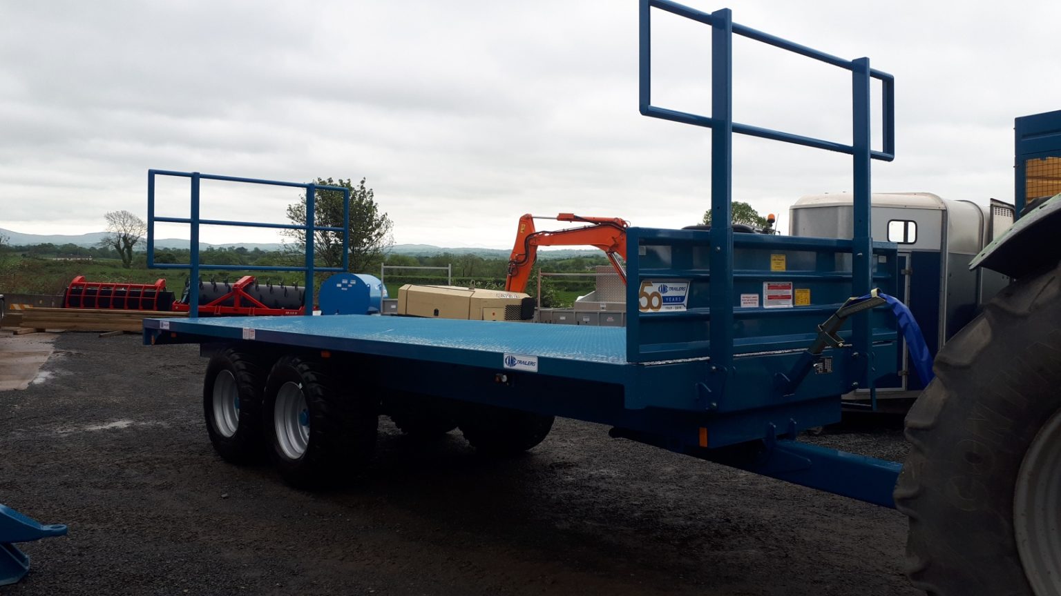 new Kane 22ft bale trailer - GG Plant Sales